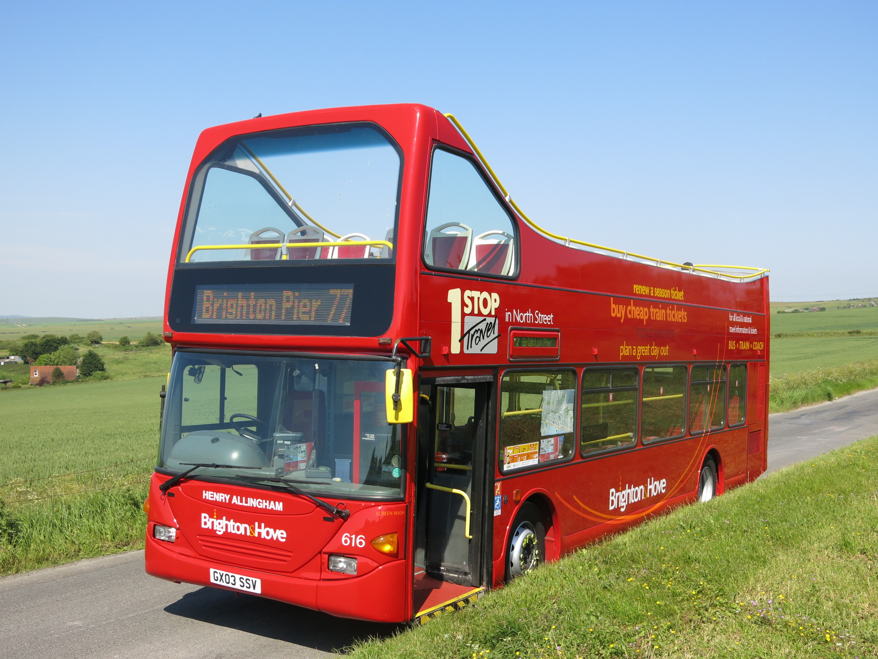 brighton-hove-showbus-bus-image-gallery